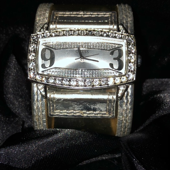 Guess | Accessories | Authentic Vintage Guess Watch | Poshmark